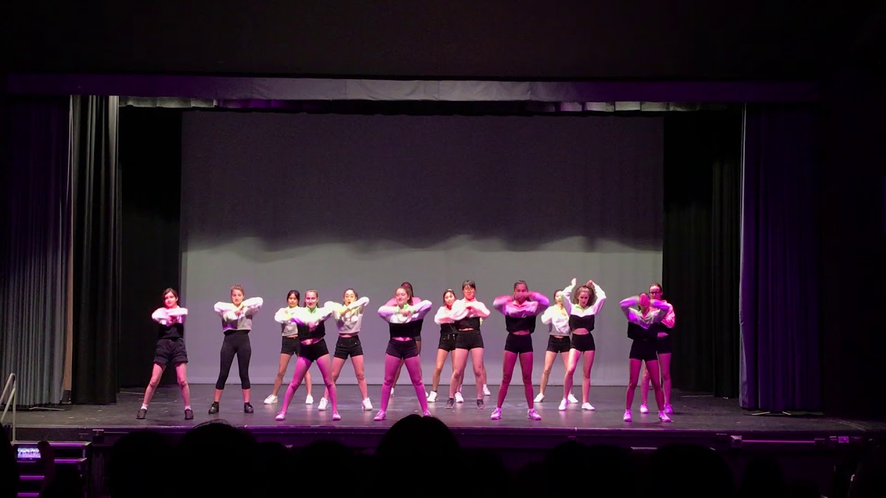 SWC Year-End Dance Show 2019 - Run the World - YouTube