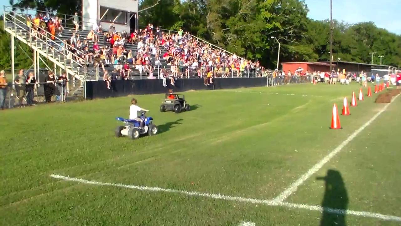Kids Mow-Down Show-Down Clip #1 - YouTube