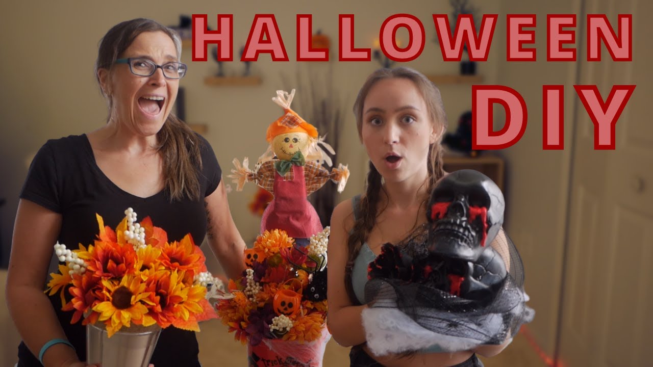 HALLOWEEN DIY CRAFTS WITH MY MOM - YouTube