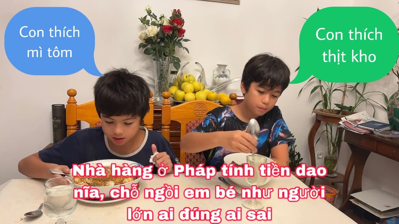 Nhà hàng nổi tiếng ở Pháp tính tiền em bé dao nĩa chỗ ngồi như vé người ...