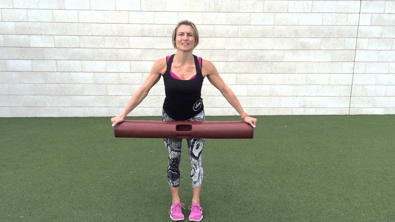 ViPR lunge with overhead lift - YouTube