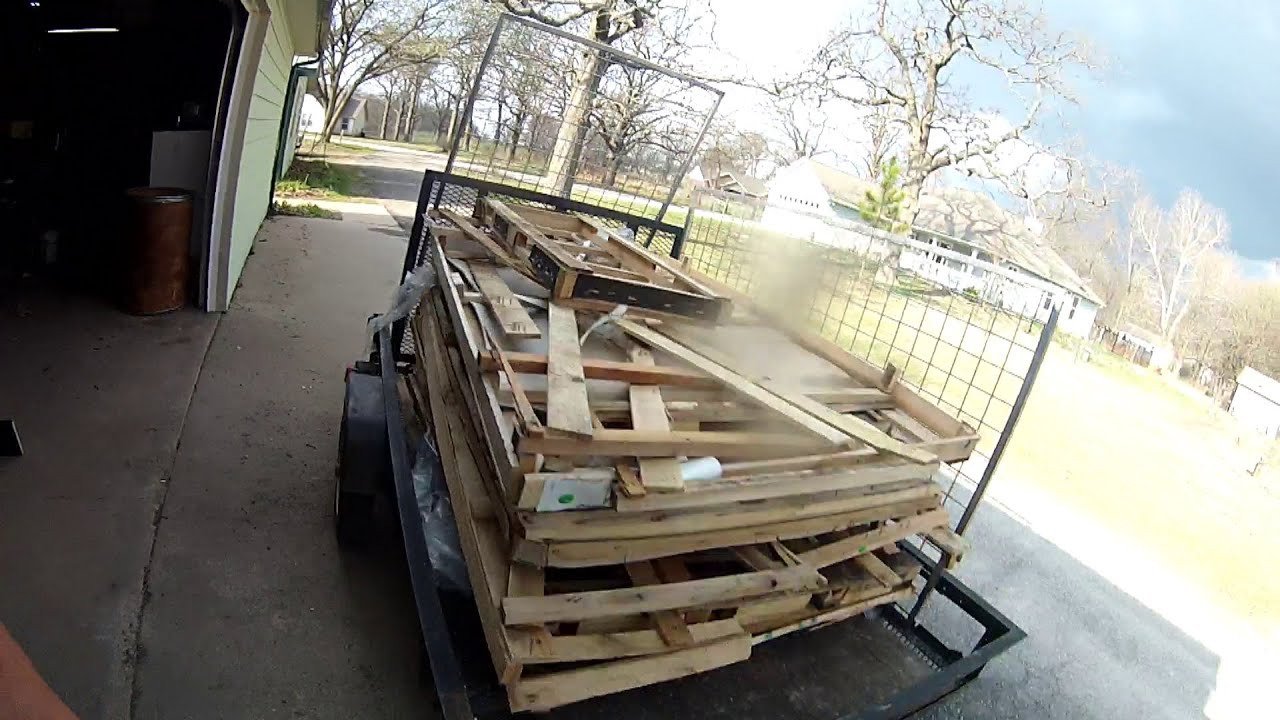 Salvaging Scrap Pallets For Building Material - YouTube