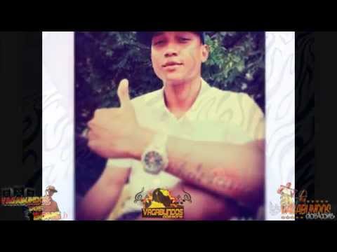 MONTAGEM - NA FAVELA DA GALINHA DANÇANDO 2014 ♫