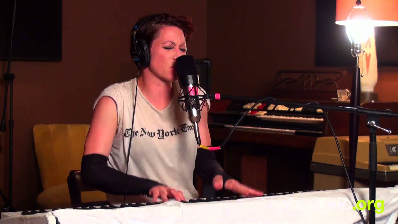 Amanda Palmer - Trout Heart Replica (opbmusic) - YouTube