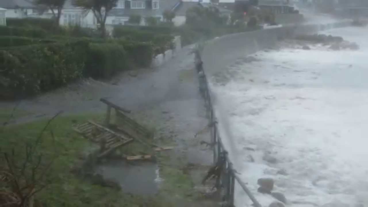 St Valentines Day Storm 2014 Porthcressa Isles of Scilly - YouTube