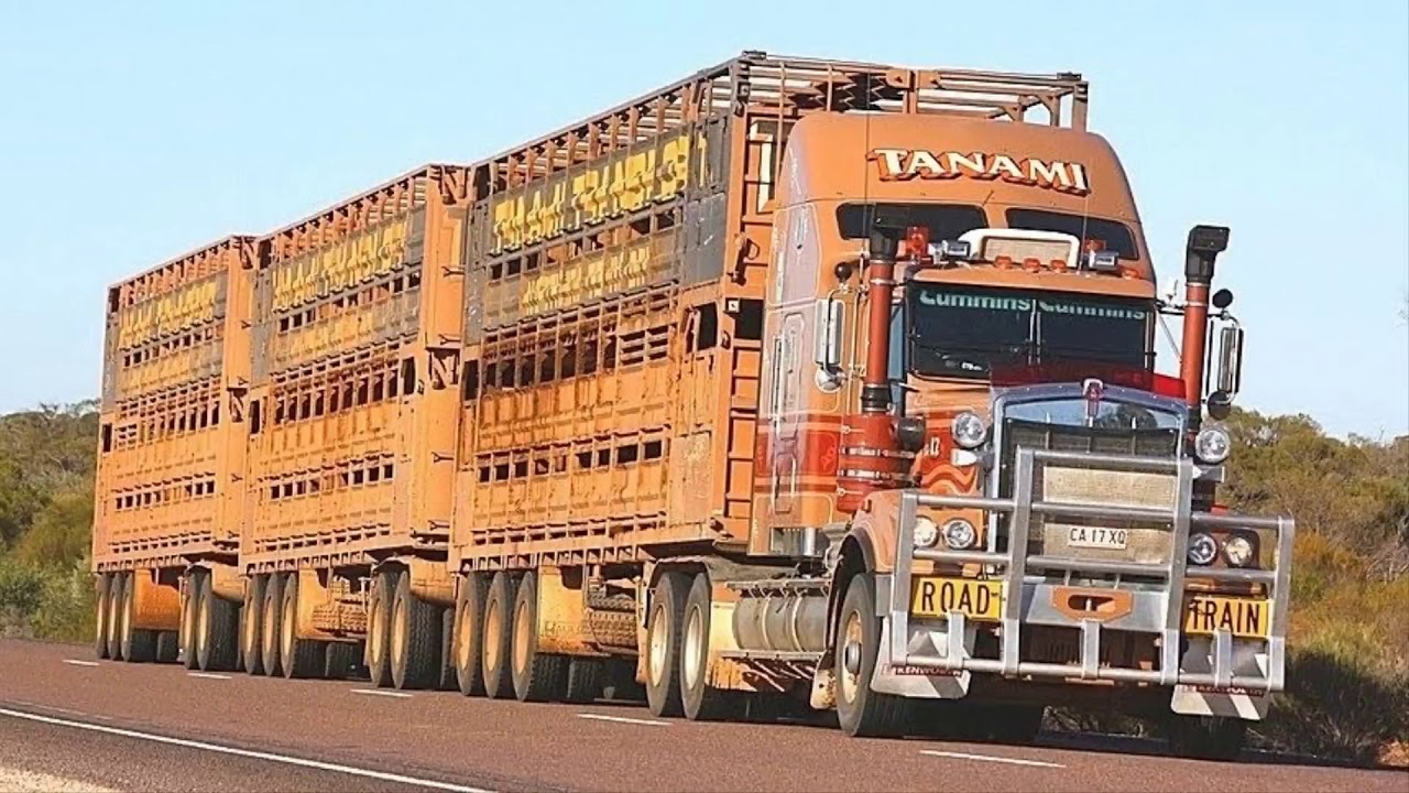 The Heavy Haulers Of The Outback - Australia's Road Trains - YouTube