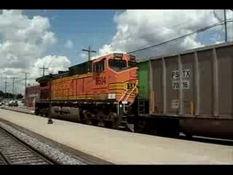 BNSF 5604 DPU Part 2 - YouTube