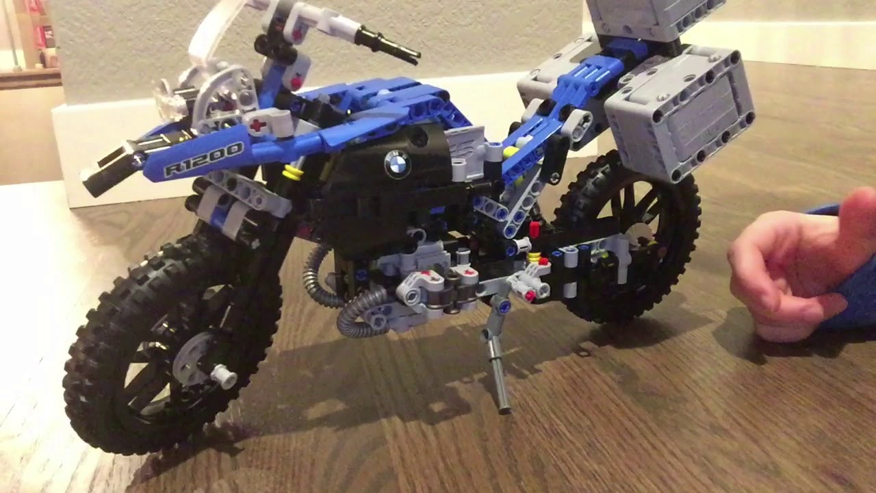 BMW Motorrad LEGO Bike Review - YouTube