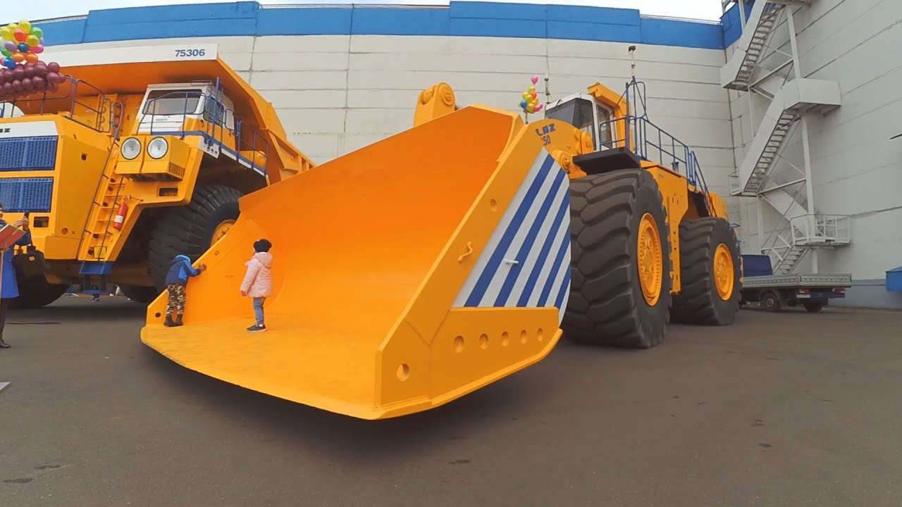 Monster Trucks Show - Huge Dump Truck, Excavator + Models - YouTube