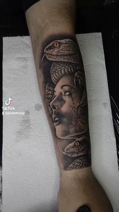 tattoo medusa(JAVA TATTOO) #medusatattoo #tattoo #tattooartist # ...