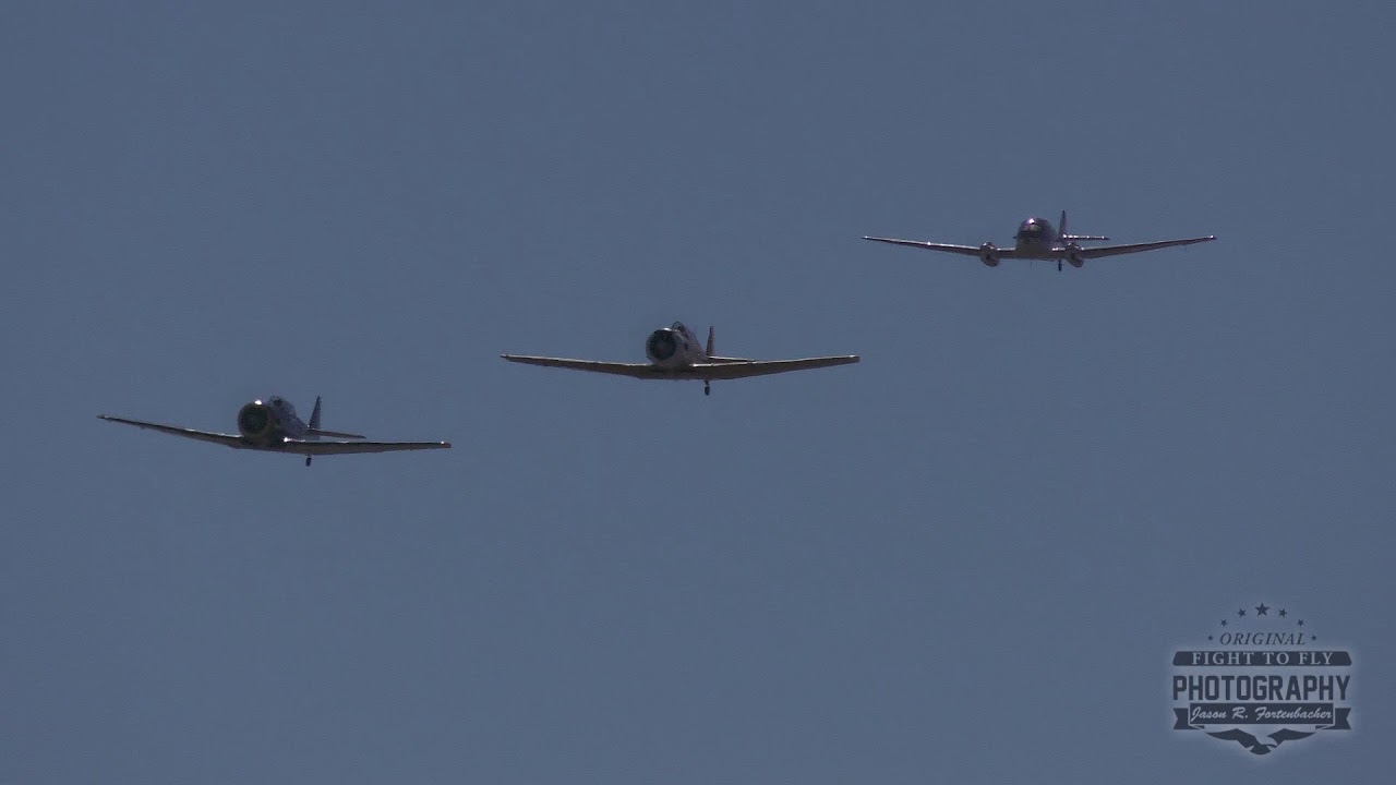 T-6 Texan, SNJ, Harvard, Super Aero - Vintage Aircraft Weekend - YouTube