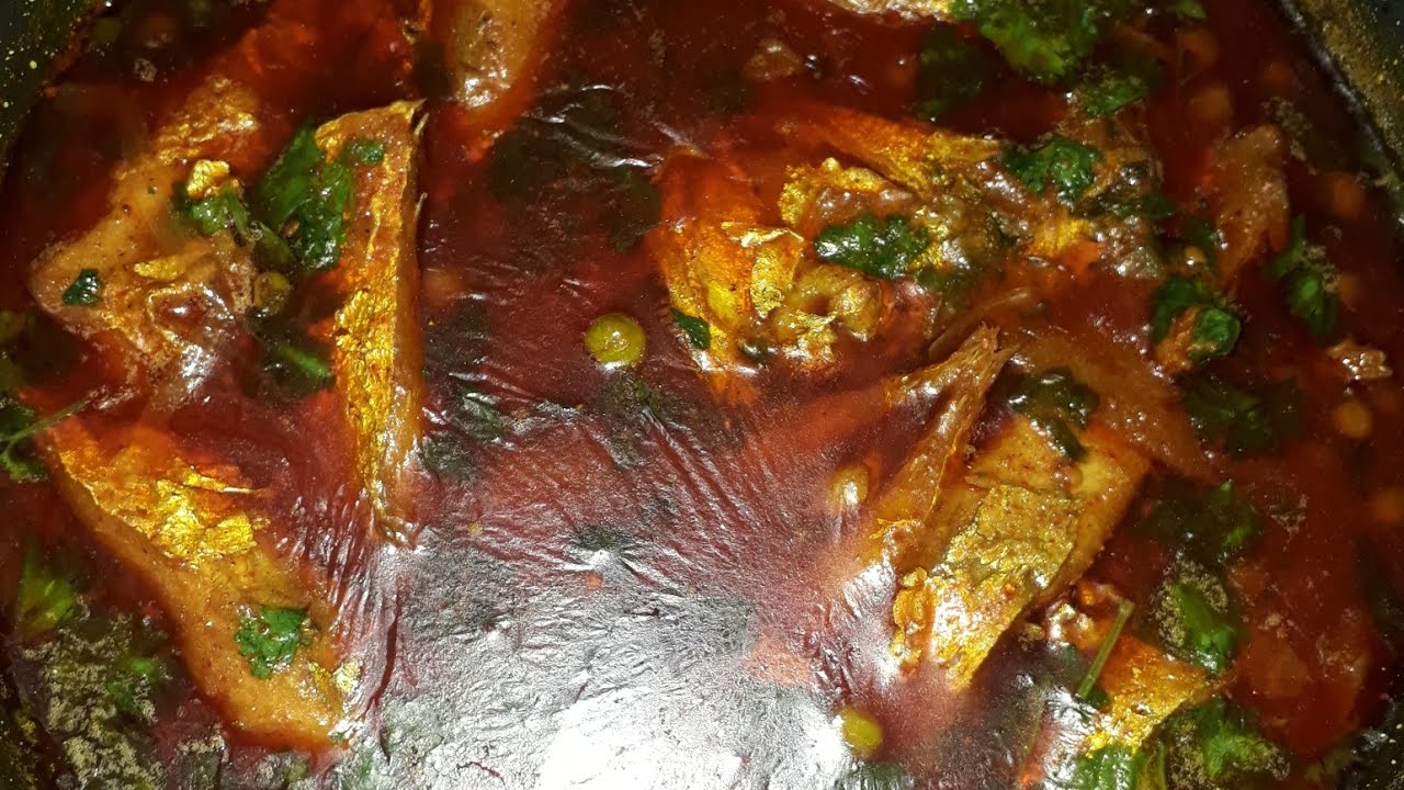 Fish(Mulavada)Curry with Green peas/easy process to cook fish curry ...