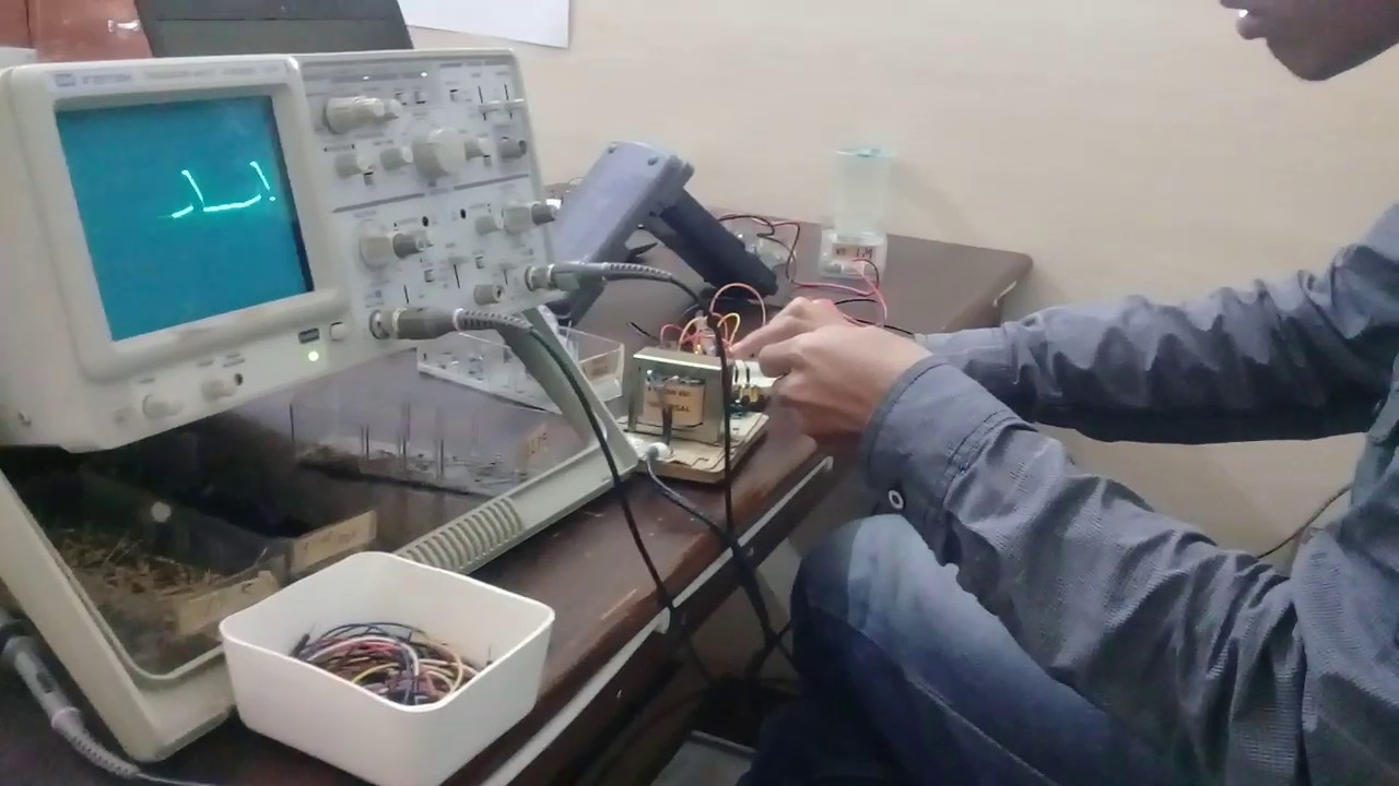 Rangkaian pemicu SCR untuk half wave rectifier - YouTube