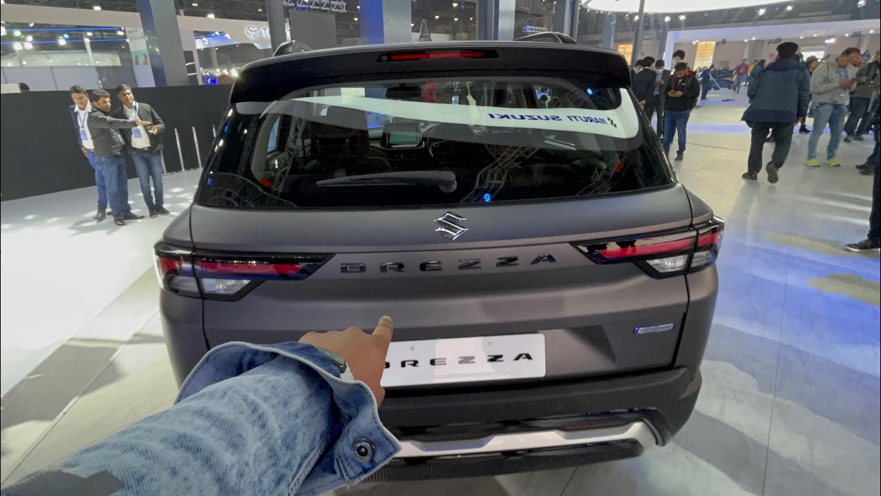Maruti Suzuki Brezza Matt Grey 2023: अपनी Baleno जैसी लग रही है ये ...