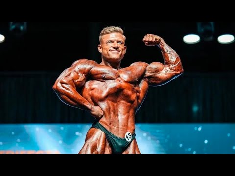 URS Kalecinski Classic Physique Posing Routine at Mr.Olympia 2023 - YouTube