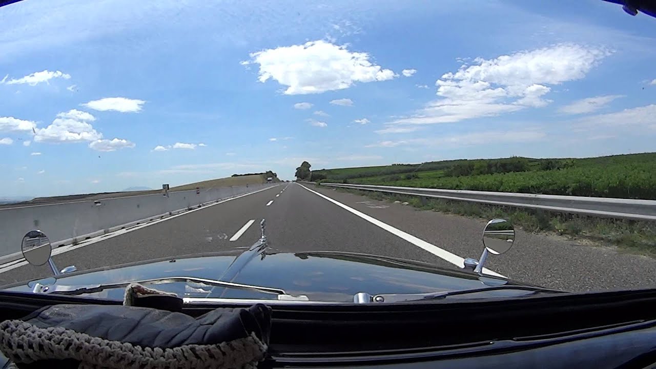 Austin A40 Somerset on the motorway - YouTube
