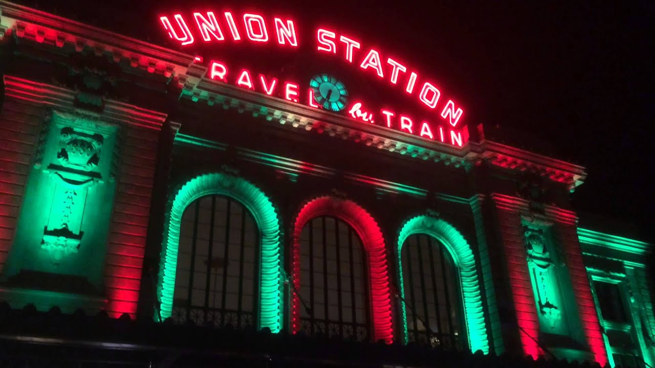 Union Station lights on. - YouTube