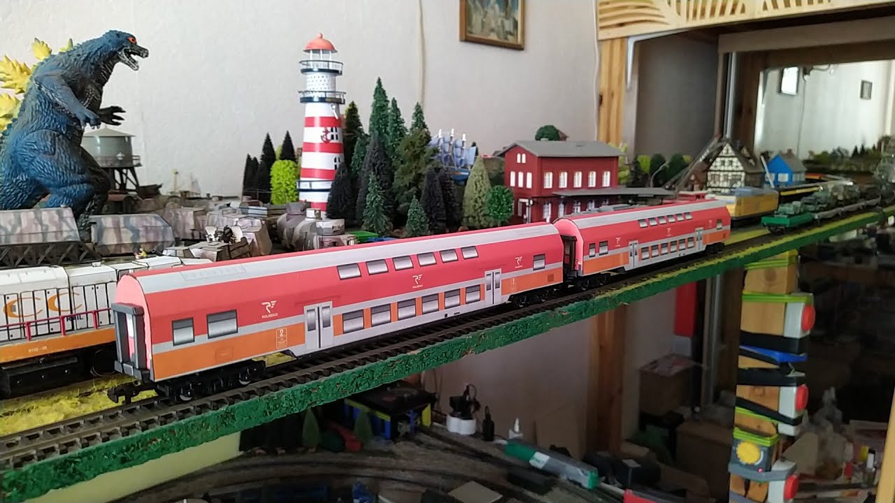 2/4 dwa BOHUNY wagony piętrowe PolRegio model kartonowy wydawnictwa ...