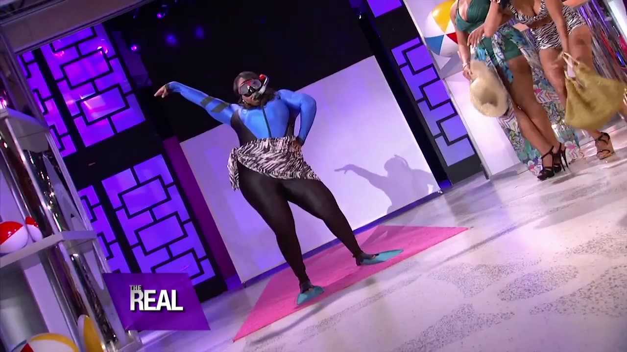 Loni's Swimsuit Surprise! - YouTube