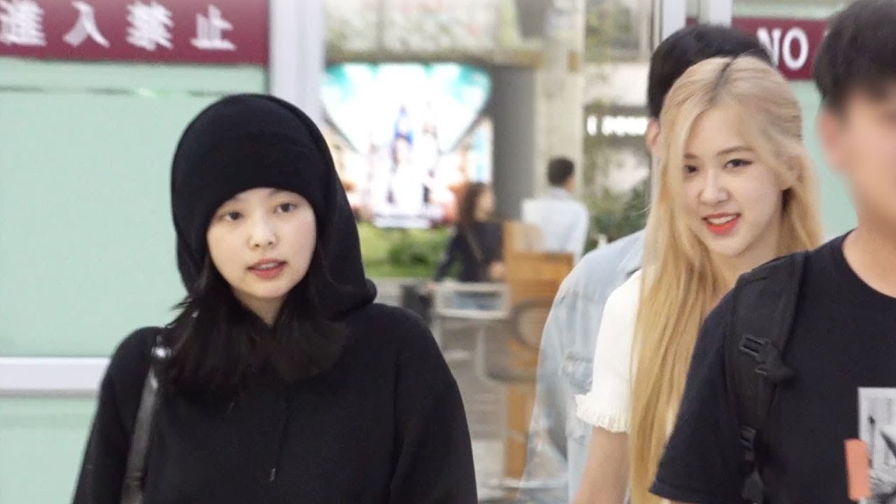191019 블랙핑크 김포공항 입국 제니 지수 로제 리사 BLACKPINK Gimpo Airport JENNIE JISOO ...