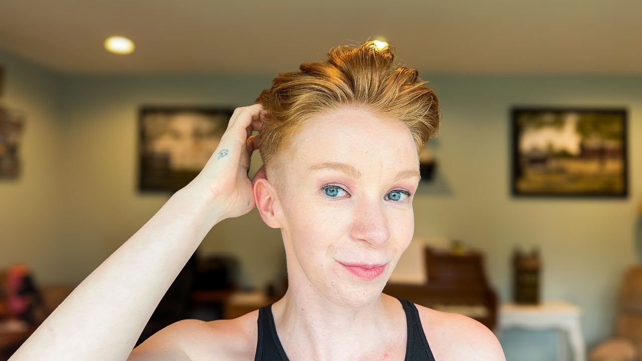 I cut all my hair off again | A Day In The Life Vlog - YouTube