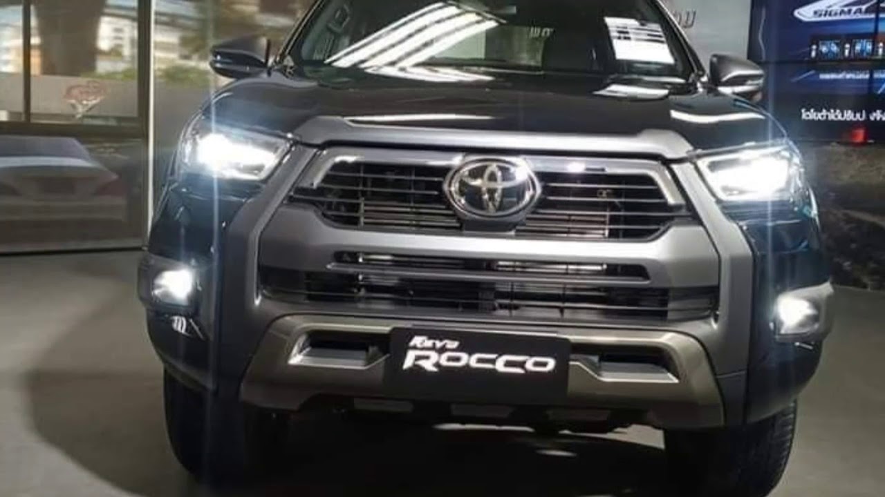 Toyota Hilux Rocco 2020 - YouTube
