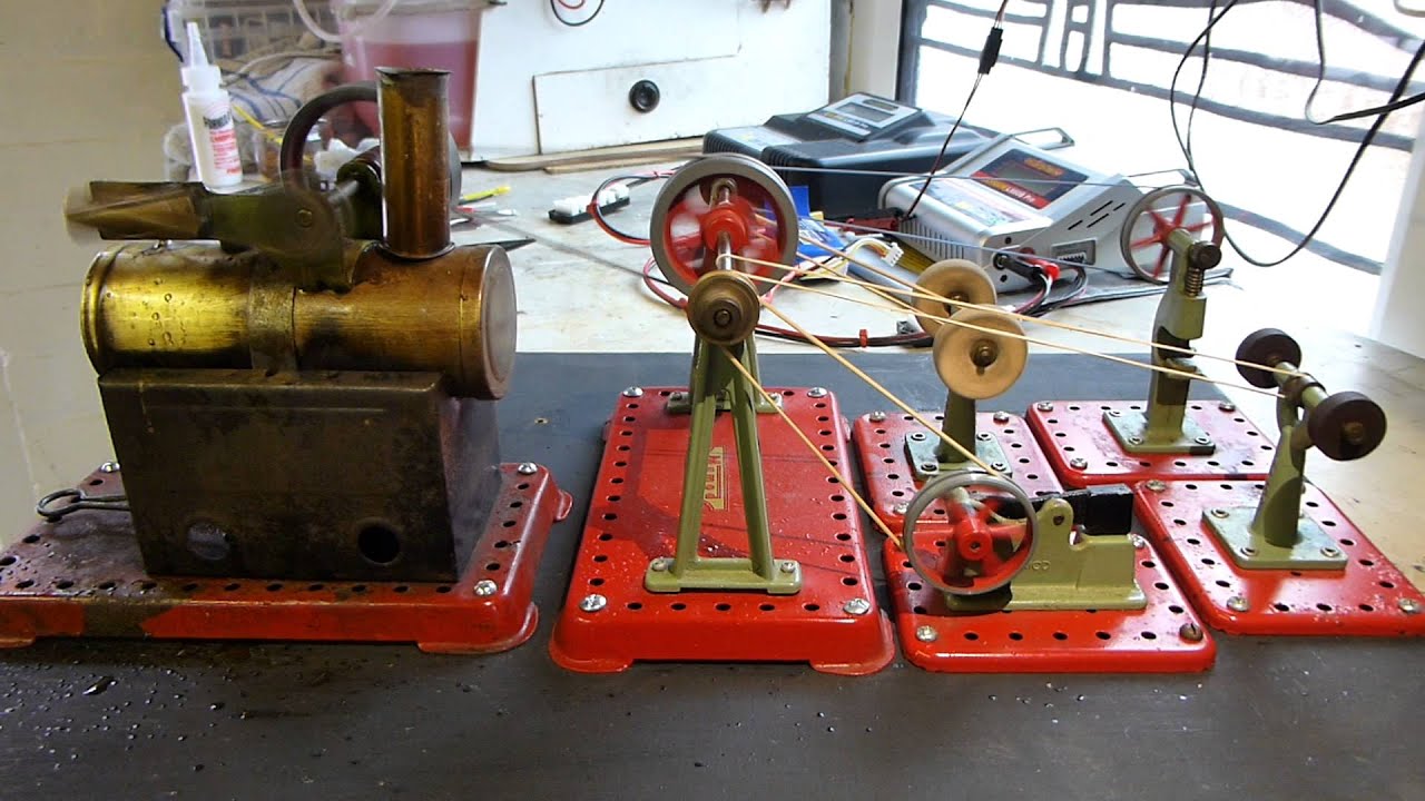 Mamod Minor 2 (MM2) Running a Lineshaft - YouTube