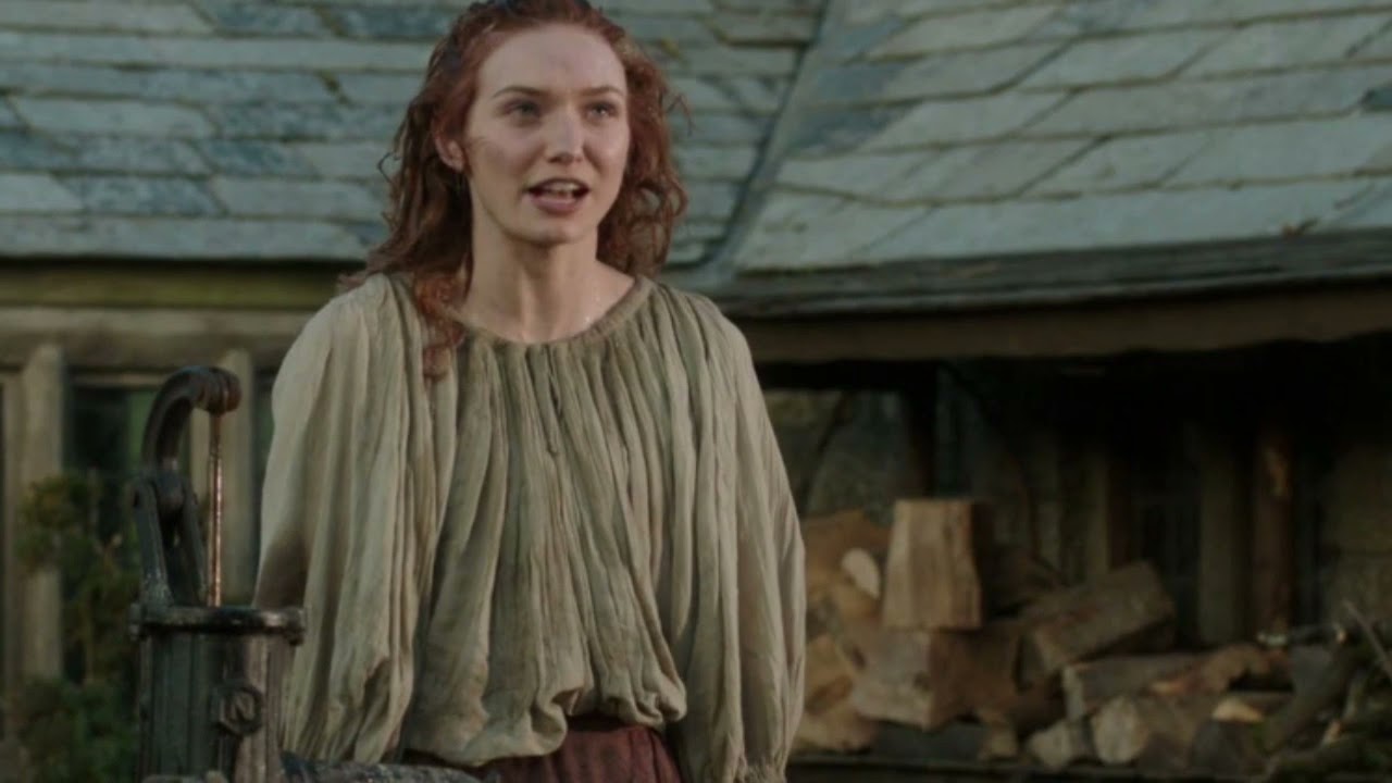 Eleanor Tomlinson - Demelza Poldark born Carne - YouTube