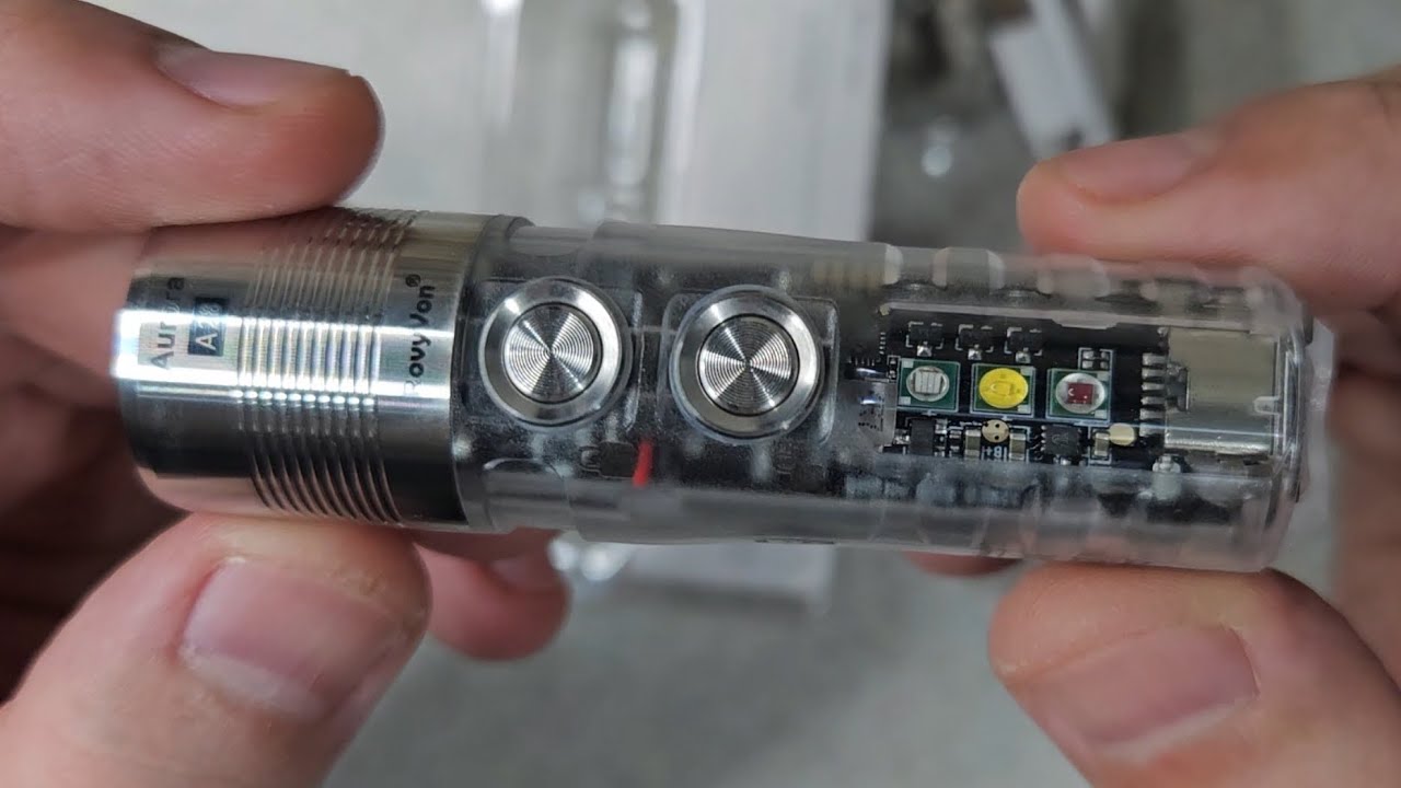Unboxing RovyVon Aurora A28 G2 (2nd Gen) EDC Flashlight - YouTube