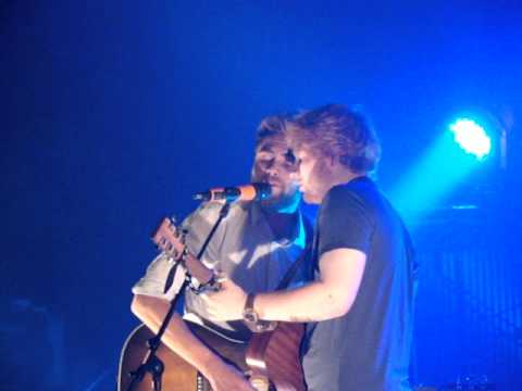 Passenger and Ed Sheeran | Heart's On Fire | Melkweg, Amsterdam - YouTube