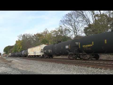 NORFOLK SOUTHERN EMD SD70ACE Southbound Manifest Mix Freight - YouTube