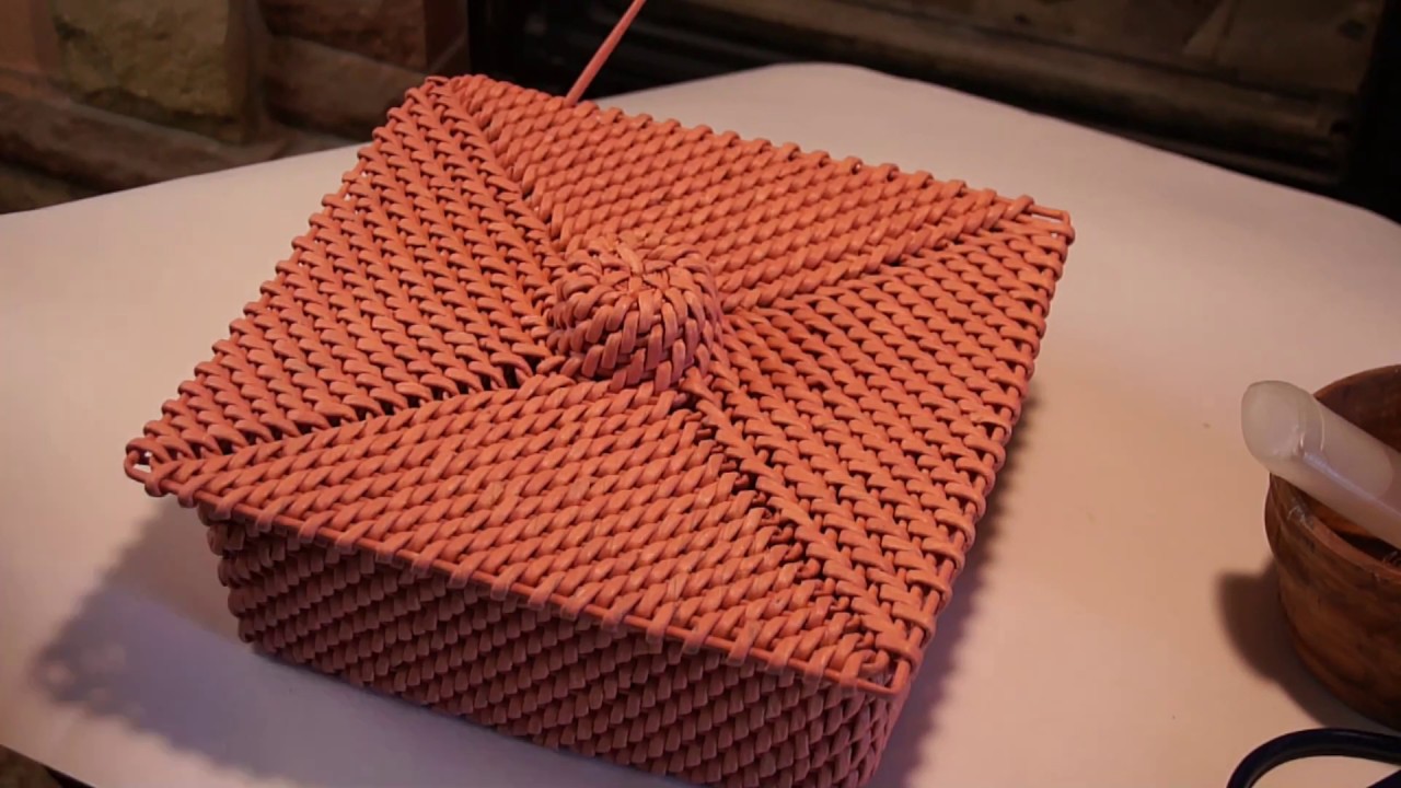 How to weave a round handle in the root weaving technique - YouTube