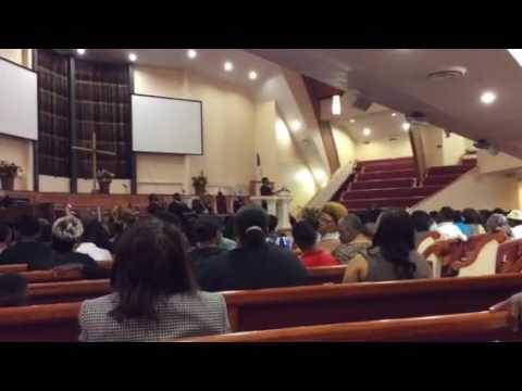 Rev. L. David Punch Sings "Yes God Is Real" MGMBC Bmt, TX - YouTube