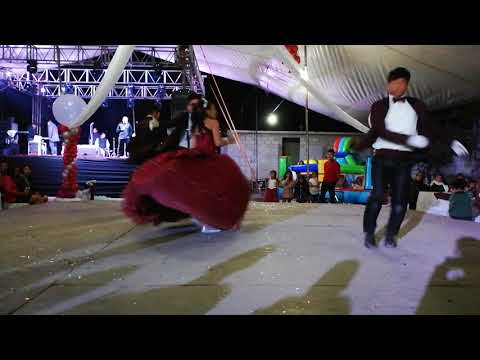 Vals Principal XV Años° Set fire to the rain - Adele ° New Star Valsistico ~ Vals & Chambelanes ~