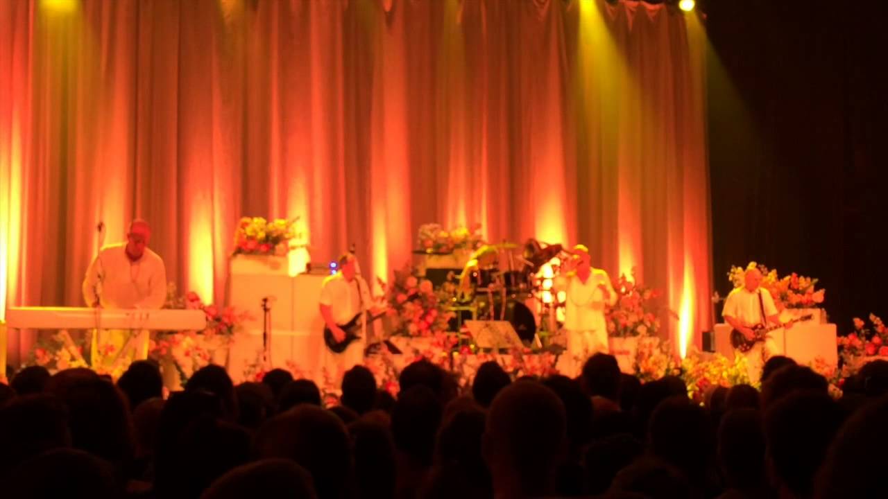 FAITH NO MORE - A Small Victory - Live @Merriweather Post, 08-02-2015 ...