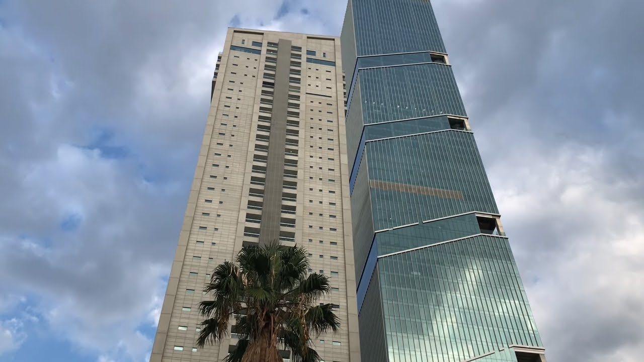 🏦 ¡TORRE OBISPADO en toda su MAGNITUD y ALTURA! 😲😍 en Monterrey! - YouTube