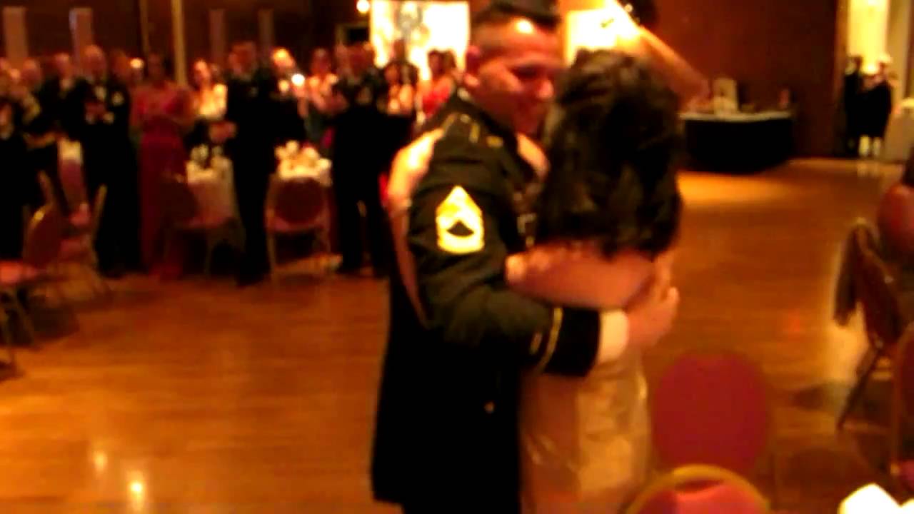 Soldiers Romantic proposal at Military Ball - YouTube