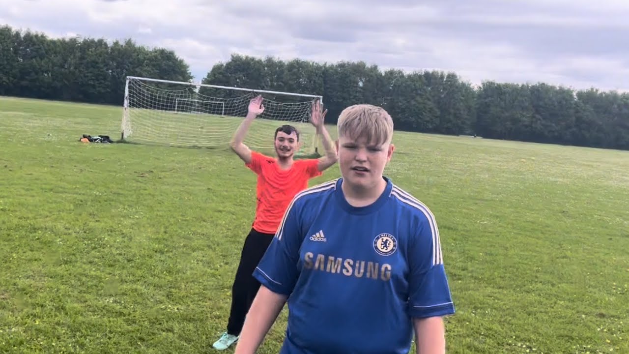 Me VS Albjon goalkeeping challenge (free kicks) - YouTube