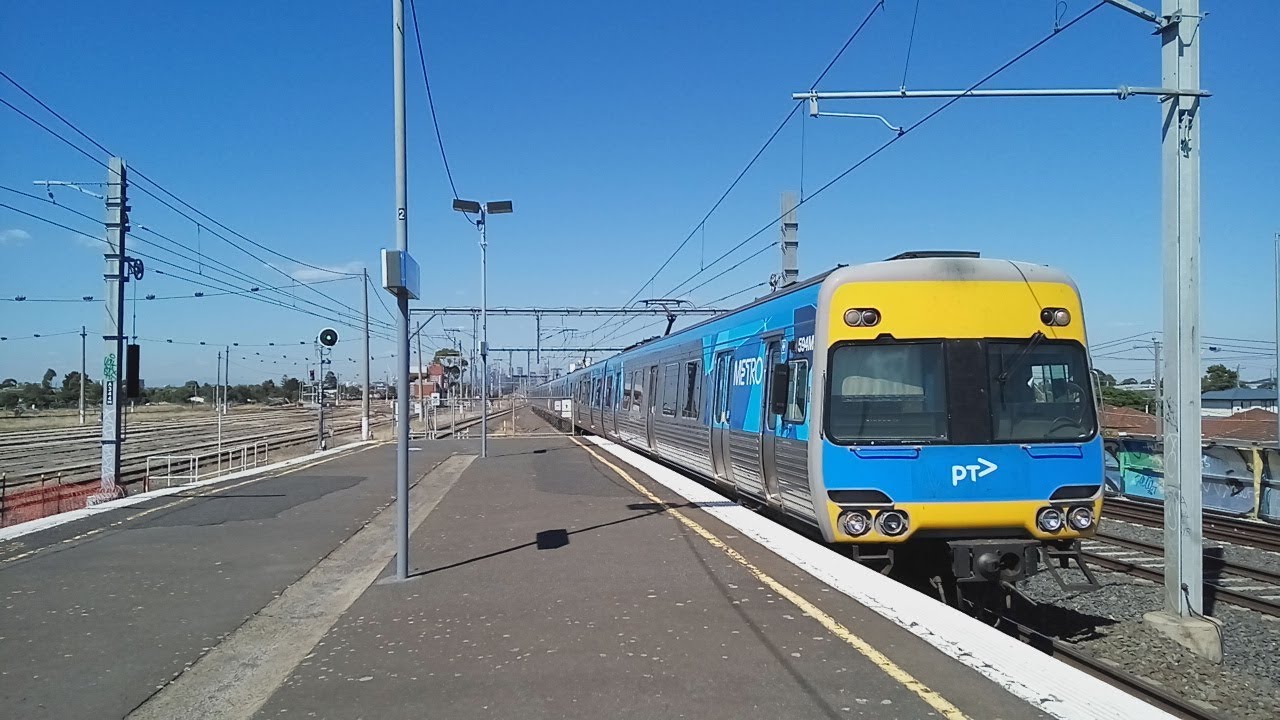 Melbourne Metro Tottenham Station - YouTube