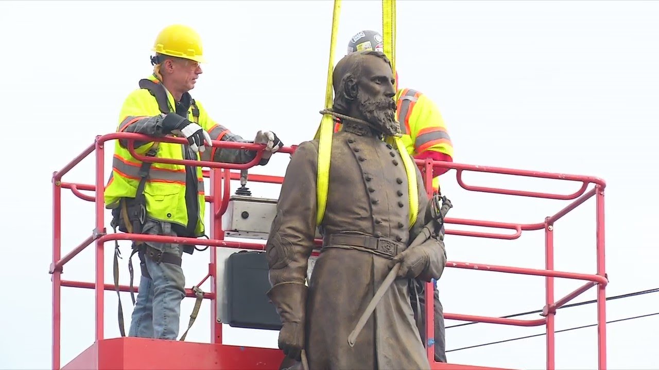 Takedown of A.P. Hill, Richmond's last city-owned confederate statue ...