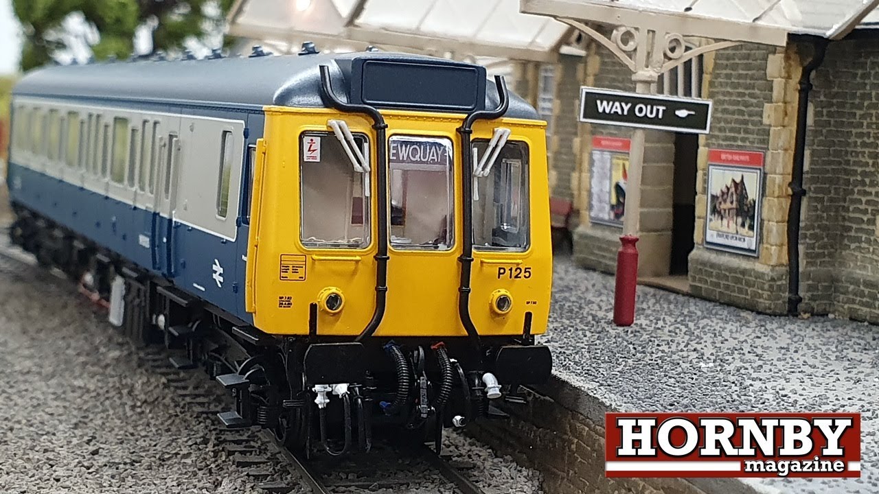 HM155: Bachmann Class 121 for 'OO' gauge - YouTube