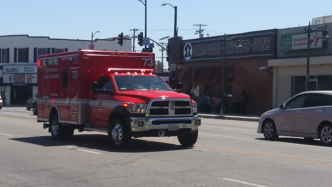LAFD Rescue 73 Transporting - YouTube