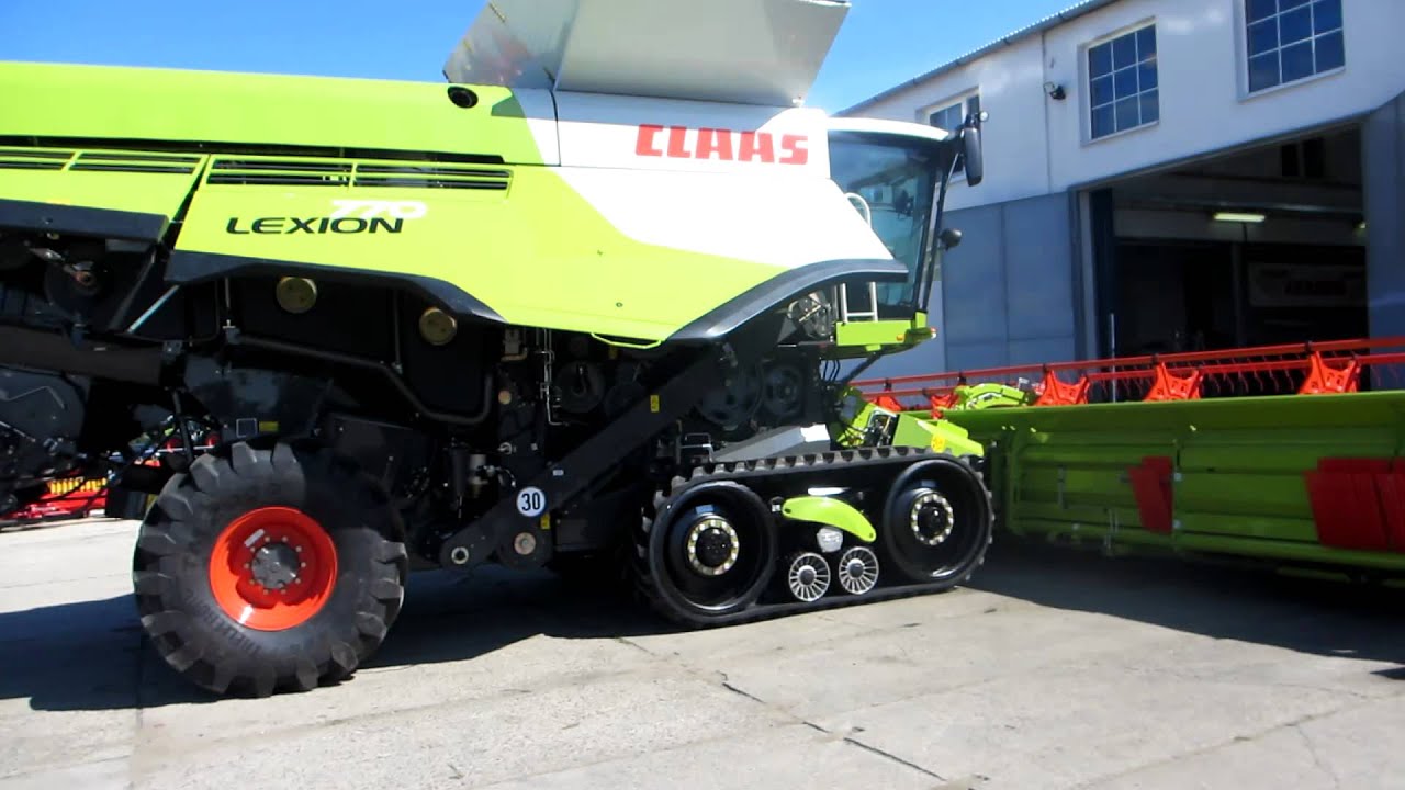 Claas Lexion 780 Terra Track 12m Vario - YouTube