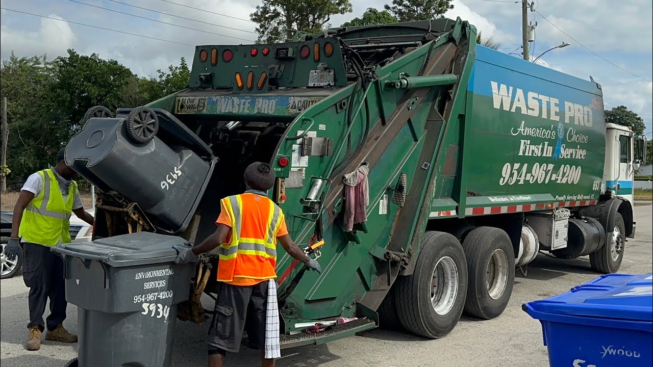 Waste Pro Mack MRU Leach 2RIII Rear Loader Garbage Truck - YouTube