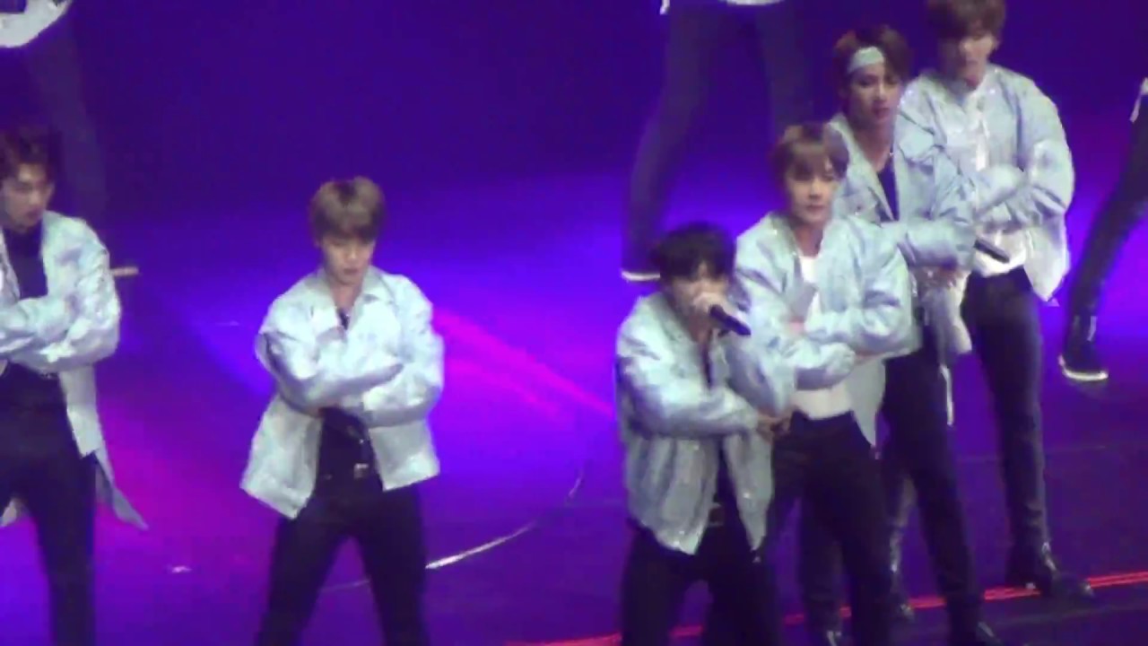 170401 Silver Spoon (뱁새) - BTS WINGS ANAHEIM - YouTube