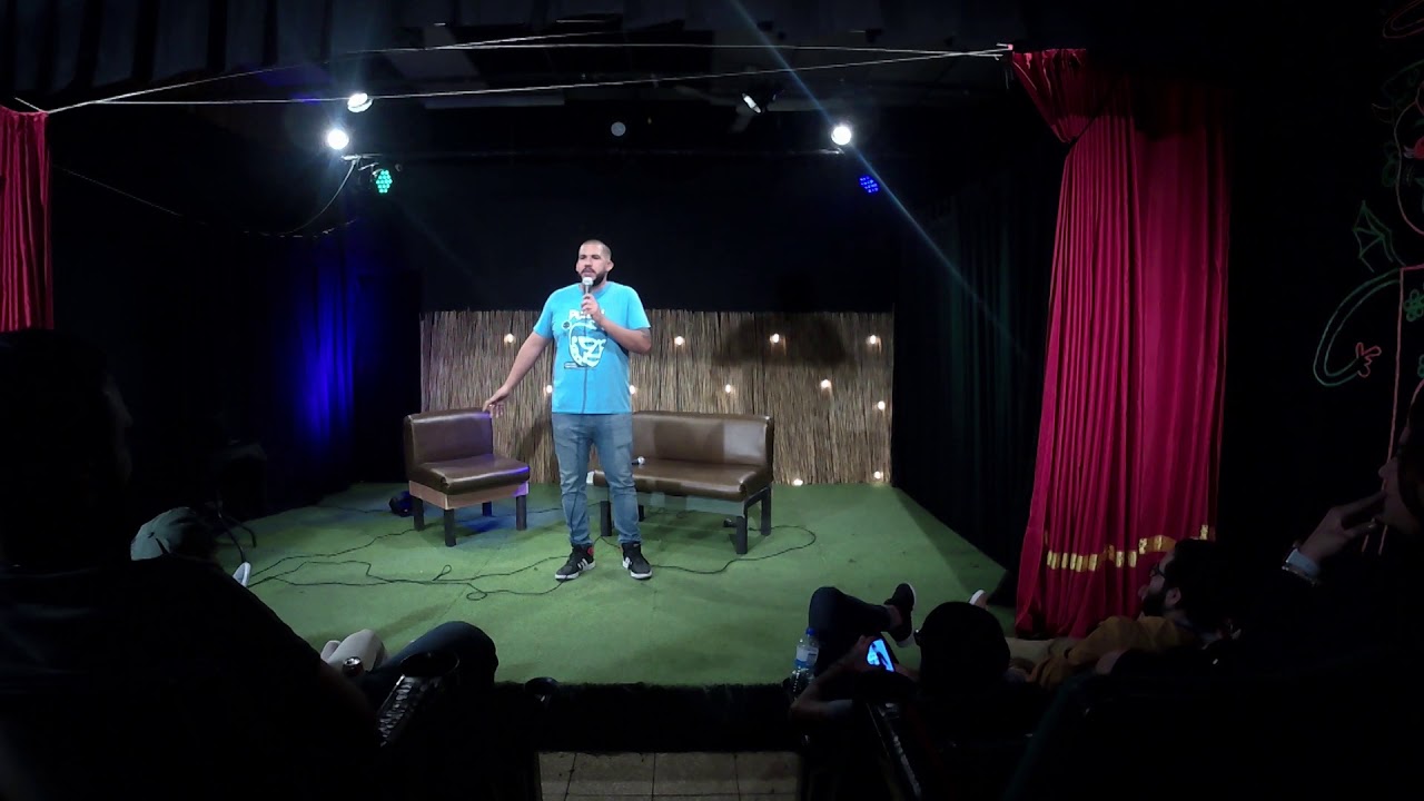 Stand up comedy / El Pik - YouTube