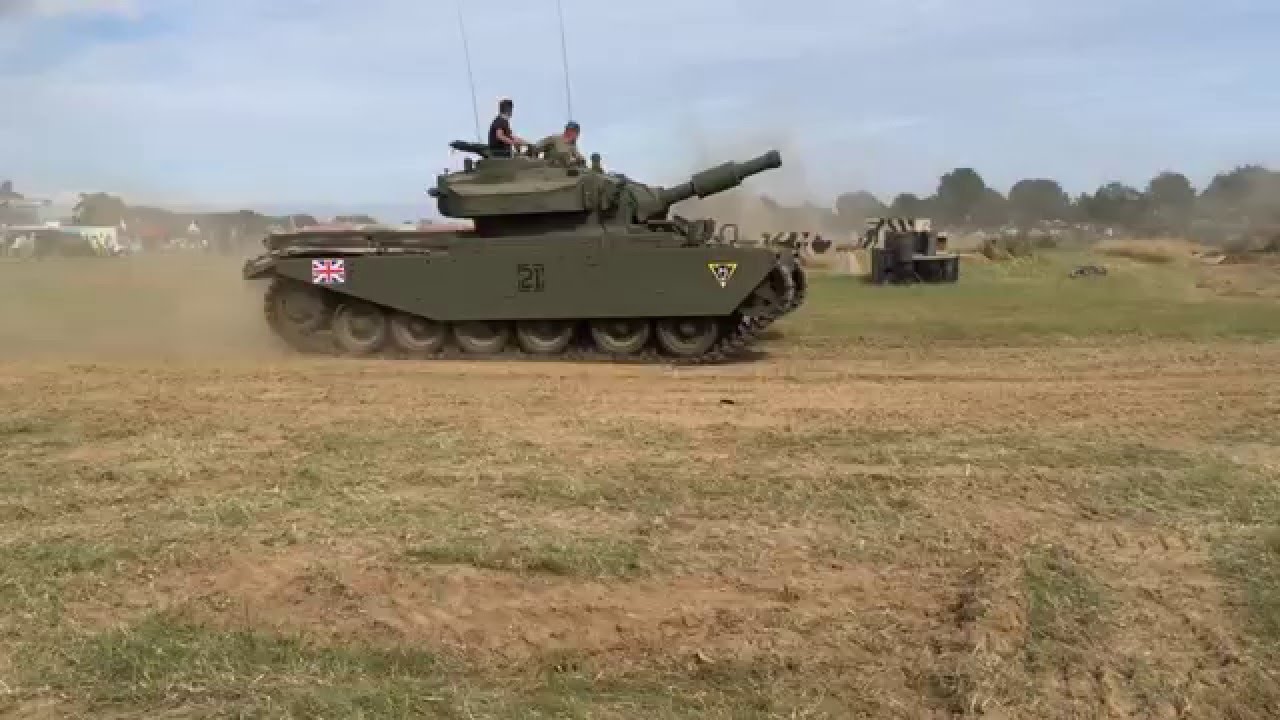 Centurion AVRE war and peace 2015. - YouTube
