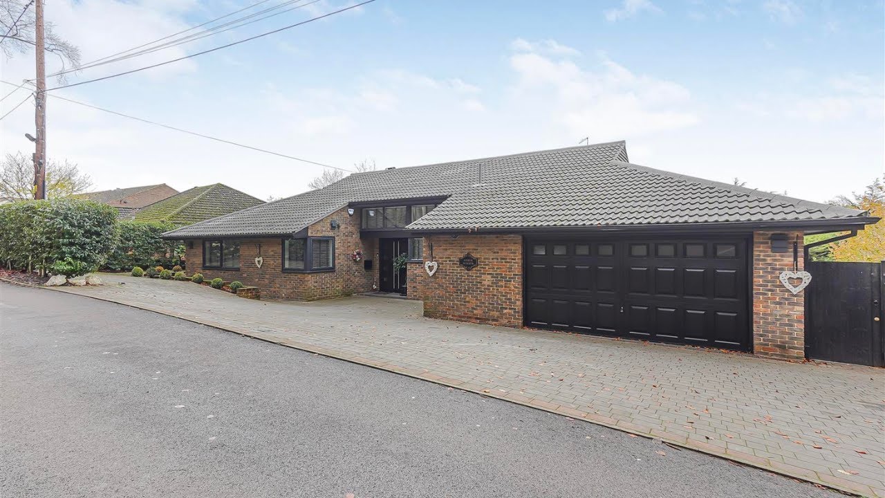 Spekes Road, Hempstead, Gillingham - YouTube
