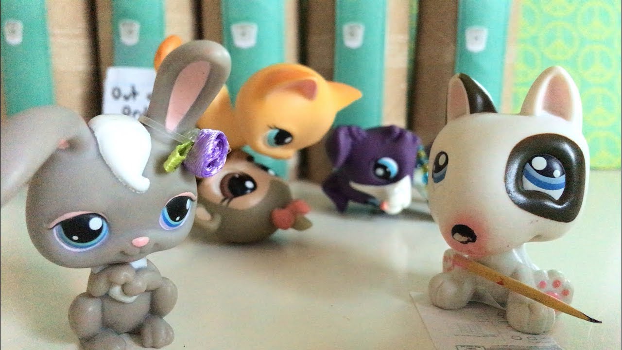 LPS: The Bathroom Line - YouTube