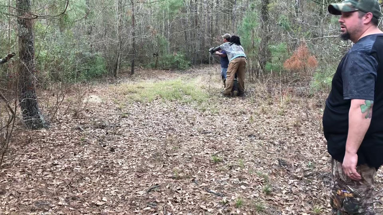 Georgia wild boar hunt with a knife - YouTube